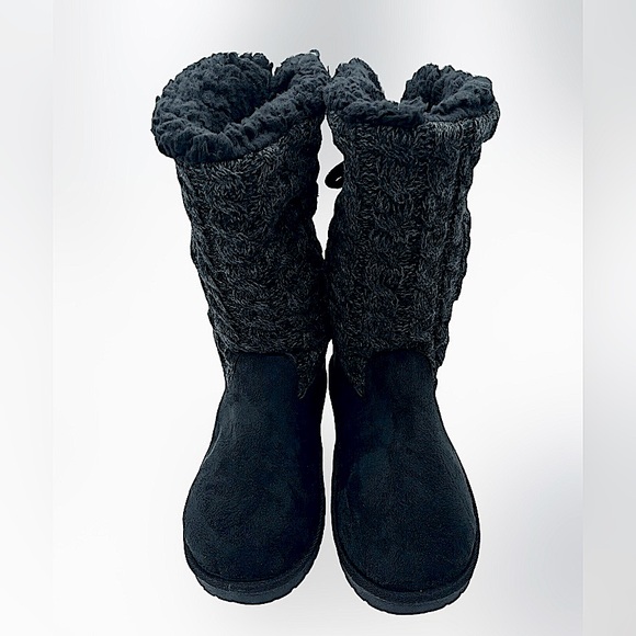 Muk Luks | Shoes | Muk Luk Skylar Cozy Black Sherpa Suede And Gray ...